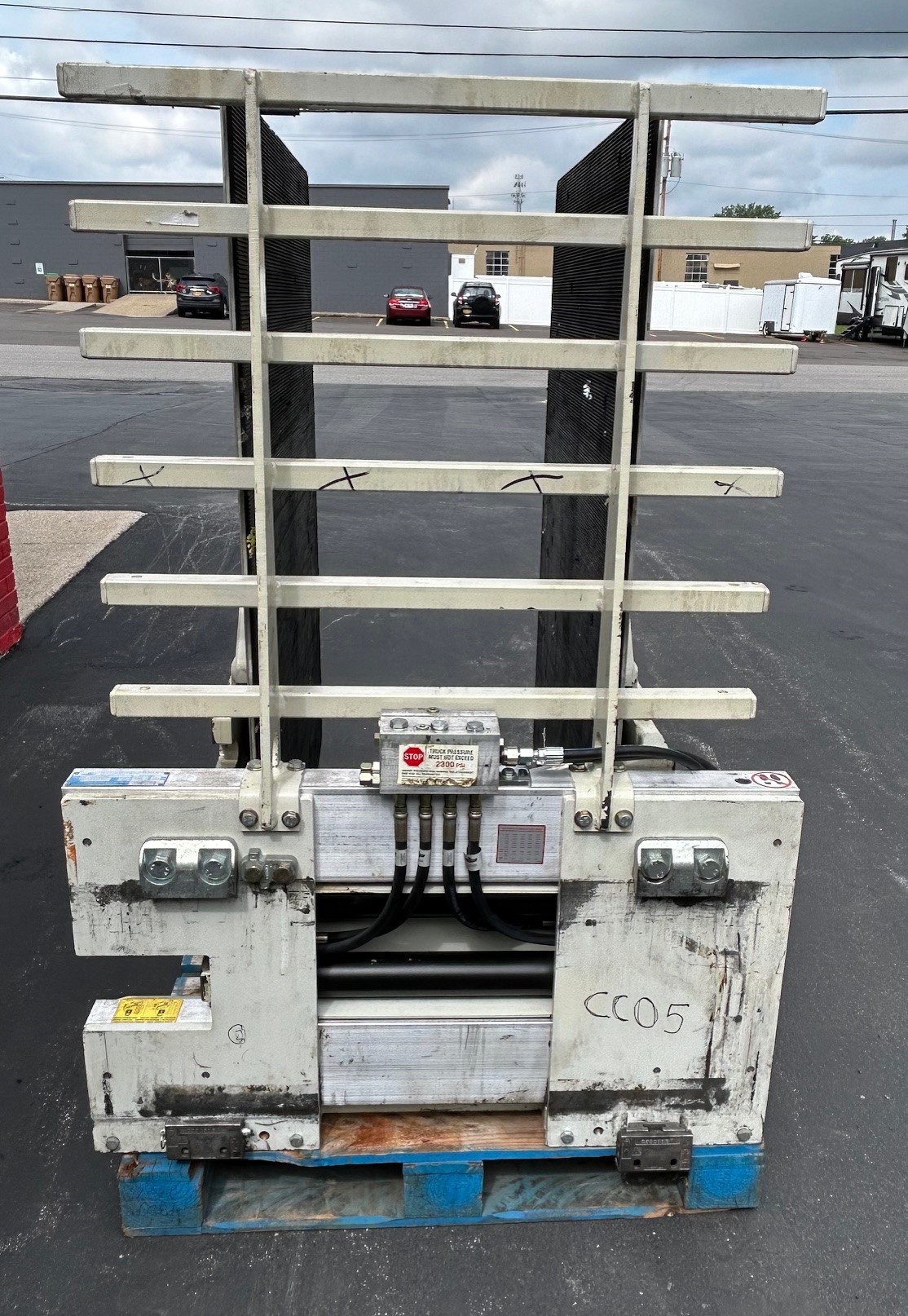 Used Cascade Carton Clamp 3500 LBS | JIT Toyota-Lift